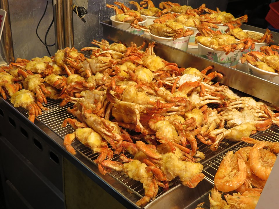 基隆廟口夜市～リーズナブルにカニを楽しむなら～｜宝島泣き笑い日記